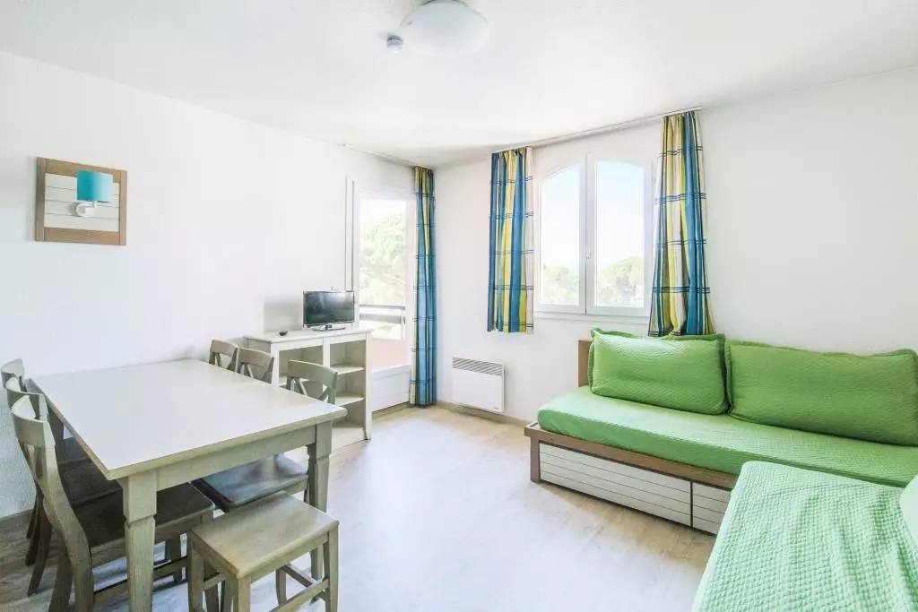 38 M² Appartement ∙ 1 Chambre ∙ 6 Personnes - Saint-Raphaël