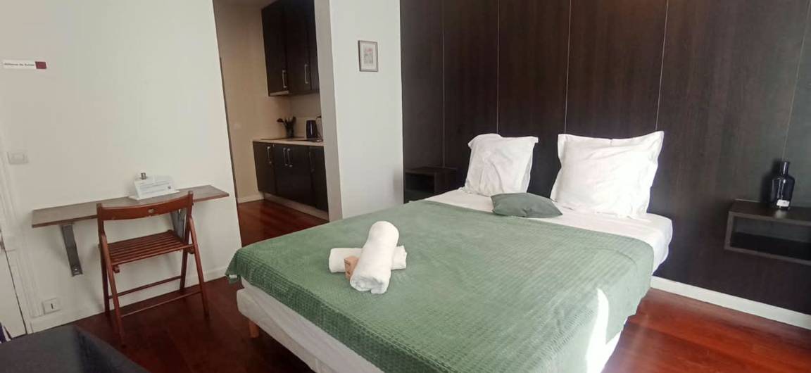 Apartment ∙ 3 Guests - Gare Montparnasse - Paris