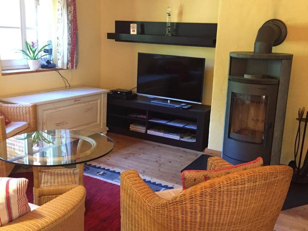 80 M² Ferienhaus ∙ 3 Schlafzimmer ∙ 6 Gäste - Nordenham