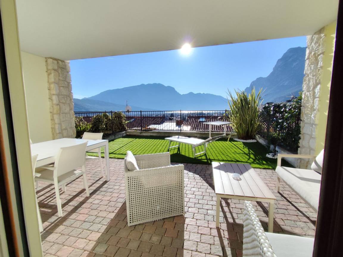 65 M² Ferienwohnung ∙ 2 Schlafzimmer ∙ 6 Gäste - Riva del Garda