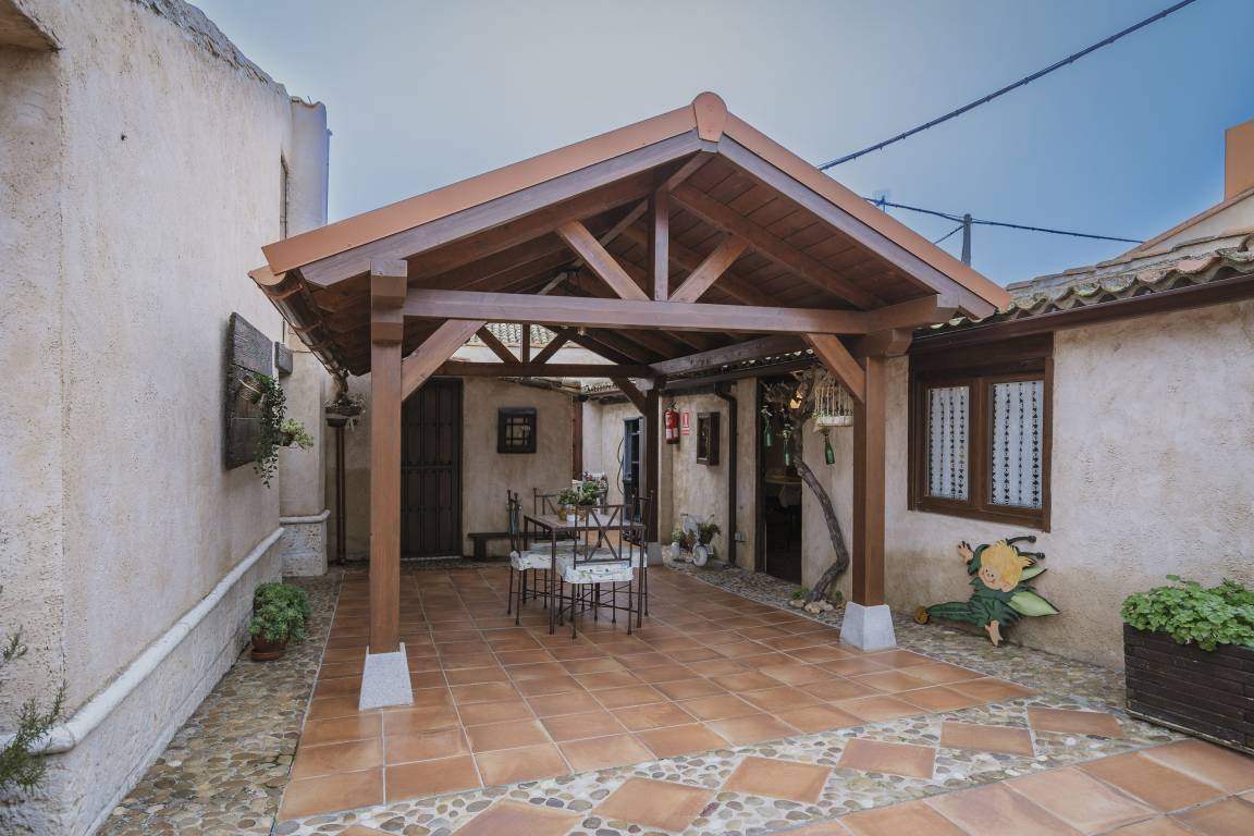 86 M² Casa ∙ 2 Habitaciones ∙ 5 Huéspedes - Simancas