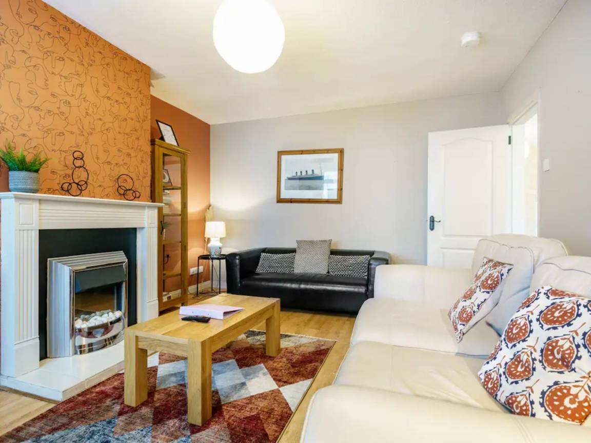 56 M² Ferienhaus ∙ 3 Schlafzimmer ∙ 6 Gäste - Belfast