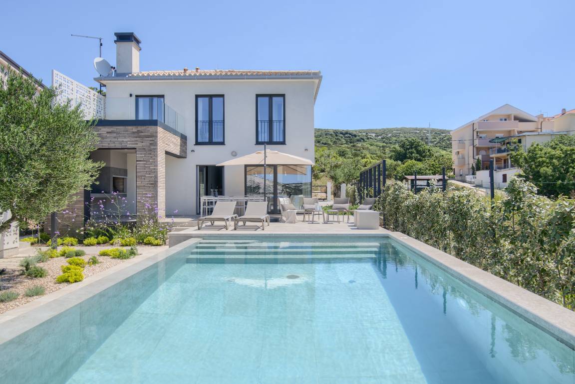 129 M² Villa ∙ 3 Schlafzimmer ∙ 6 Gäste - Stara Novalja