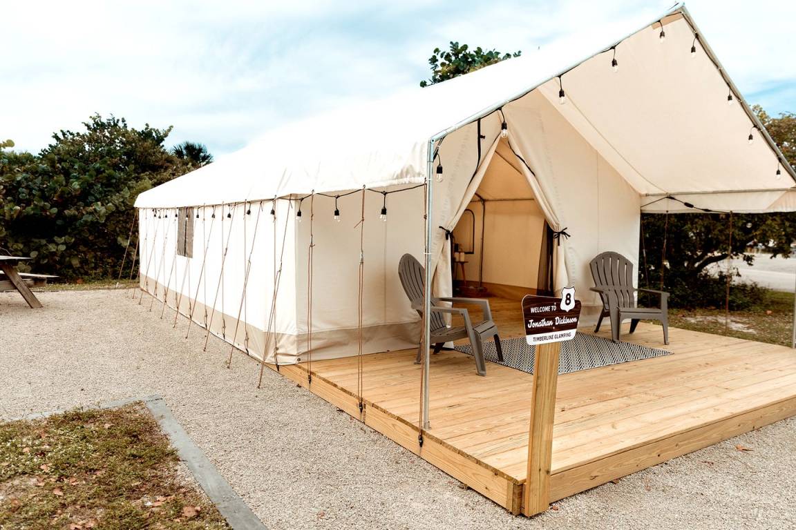 Camping ∙ 1 Chambre ∙ 4 Personnes - Jupiter, FL