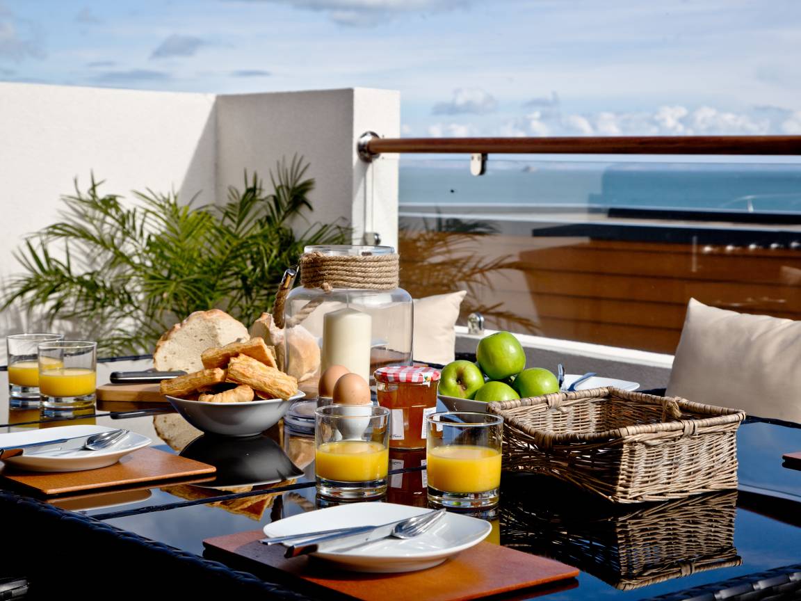 Ferienwohnung ∙ 2 Schlafzimmer ∙ 4 Gäste - Brixham