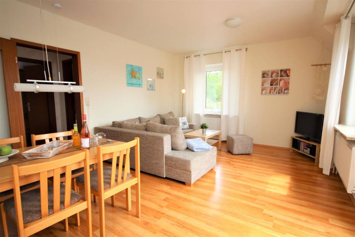 60 M² Ferienwohnung ∙ 2 Schlafzimmer ∙ 5 Gäste - Westerdeichstrich