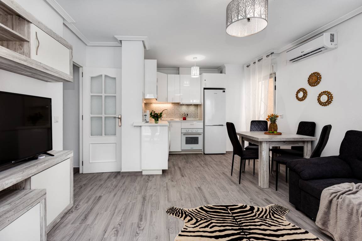 46 M² Ferienwohnung ∙ 1 Schlafzimmer ∙ 4 Gäste - Torrevieja