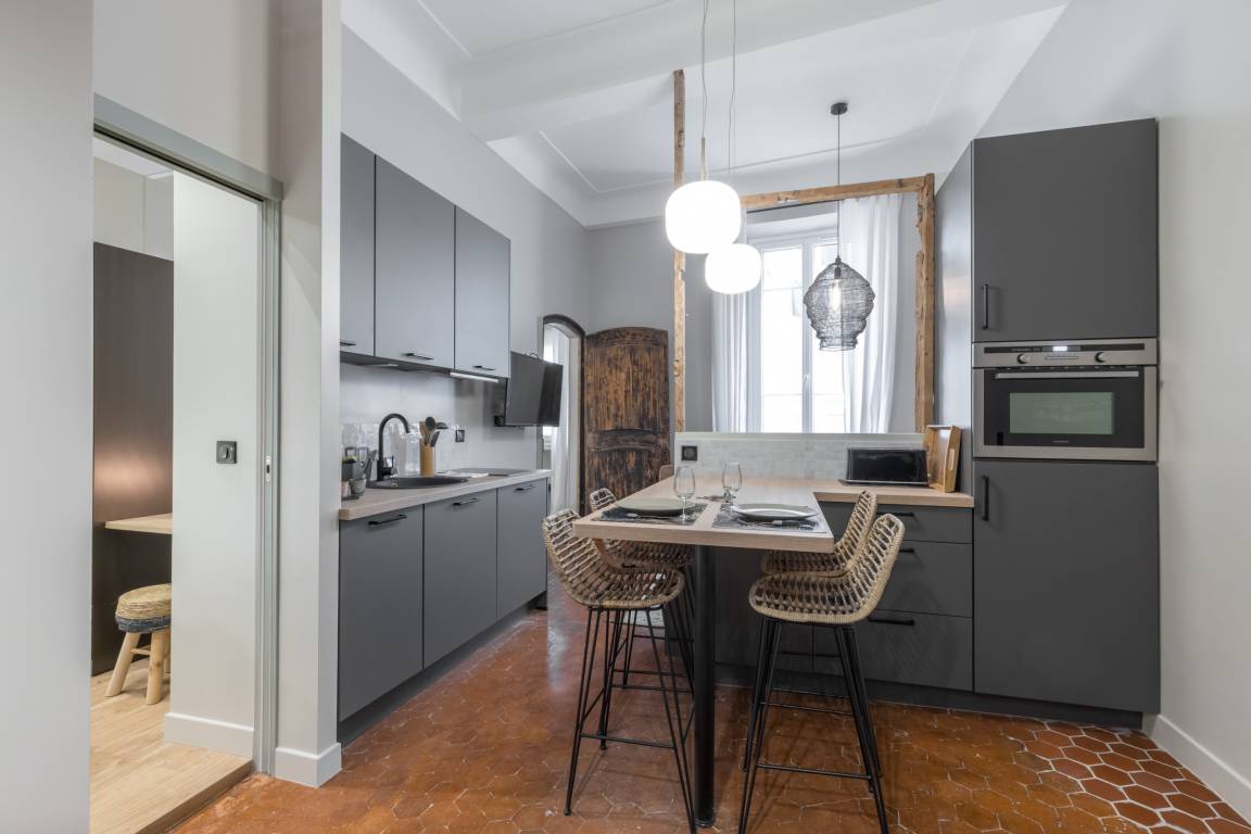 41 M² Appartement ∙ 2 Chambres ∙ 4 Personnes - Castel Plage - Nice