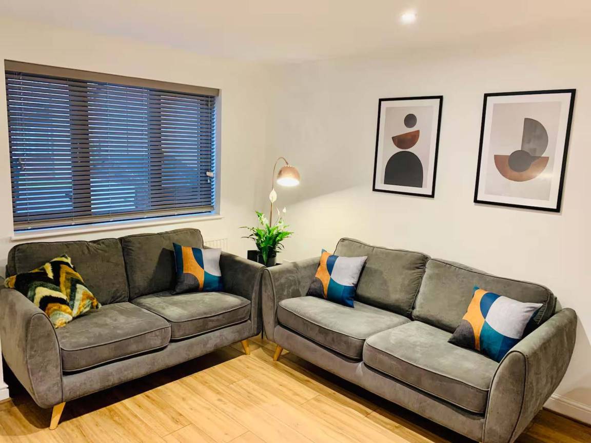 House ∙ 3 Bedrooms ∙ 5 Guests - Taunton