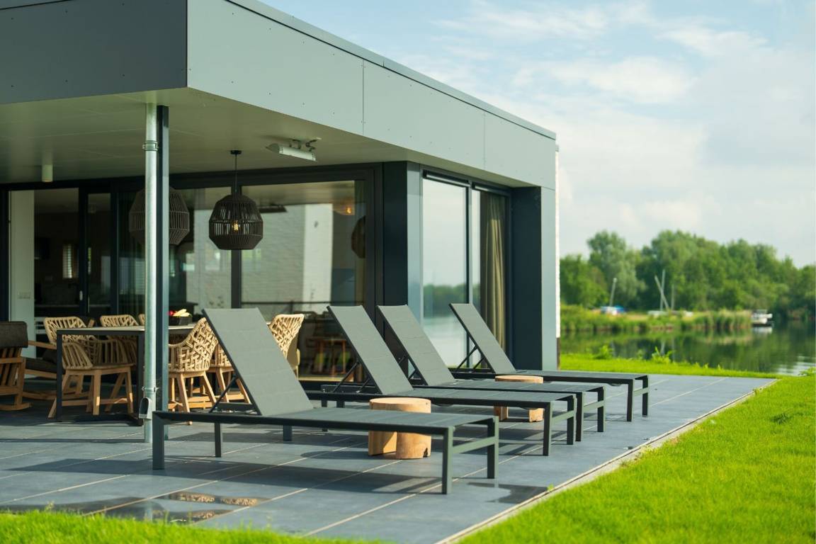 140 M² Villa ∙ 3 Habitaciones ∙ 6 Huéspedes - Roermond