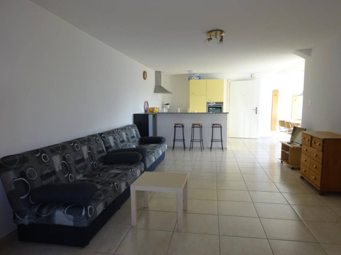 75 M² Ferienwohnung ∙ 2 Schlafzimmer ∙ 6 Gäste - Kanton Thurgau