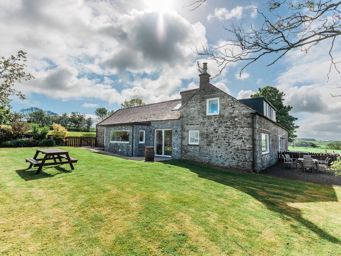 Cottage ∙ 4 Bedrooms ∙ 8 Guests - Kirkcudbright