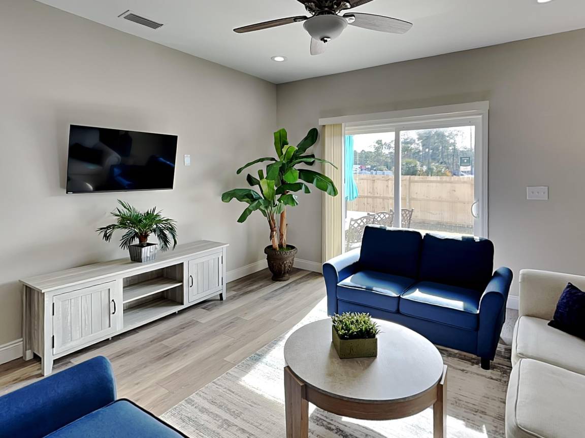 158 M² House ∙ 3 Bedrooms ∙ 8 Guests - ZooWorld Zoological Park