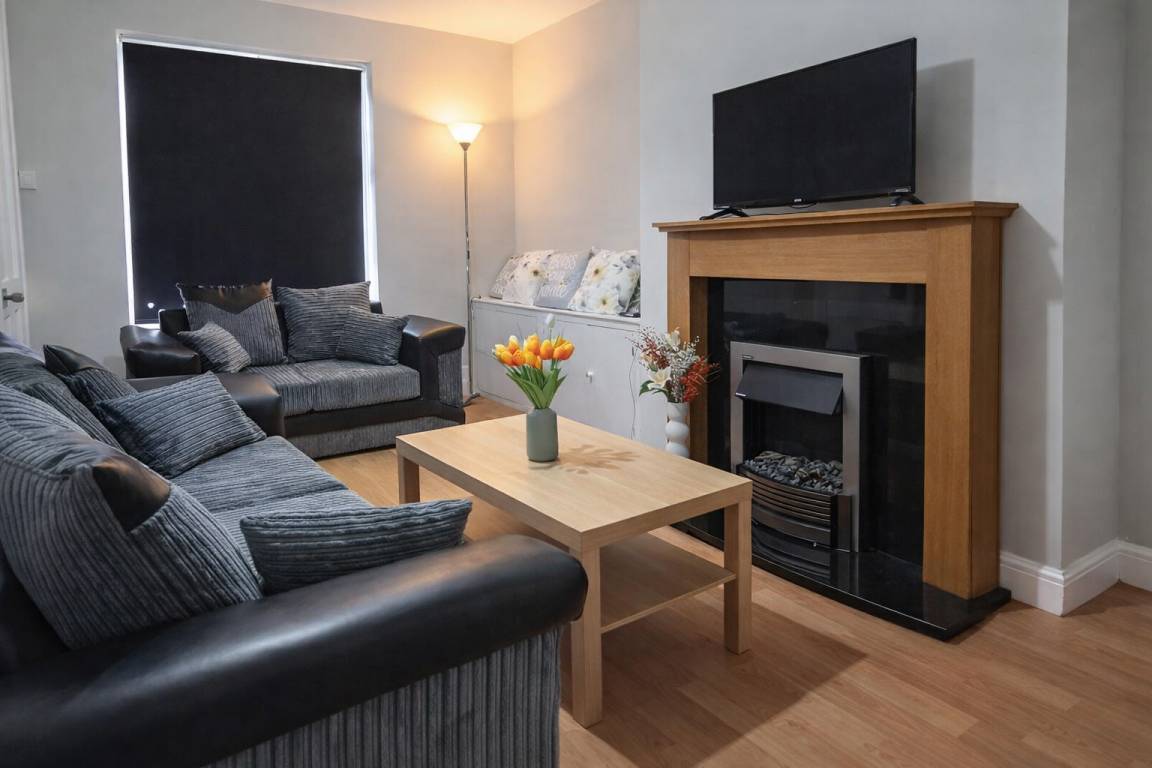 500 M² Casa ∙ 2 Habitaciones ∙ 5 Huéspedes - Nottingham