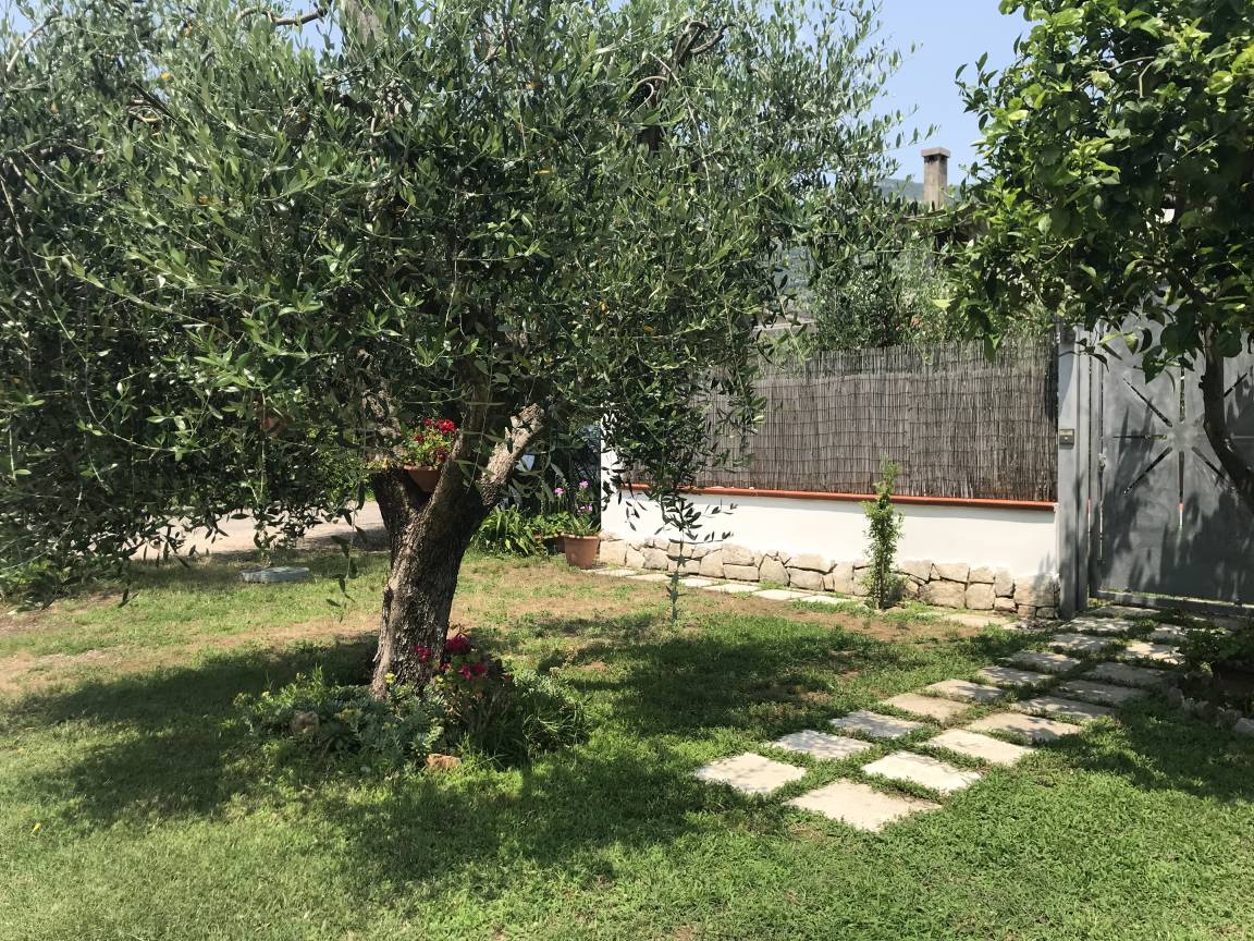 95 M² Villa ∙ 2 Slaapkamers ∙ 7 Gasten - Fondi