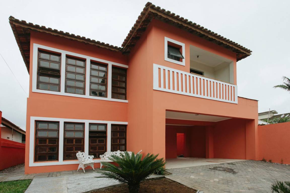 400 M² Casa ∙ 5 Quartos ∙ 12 Hóspedes - Guarujá