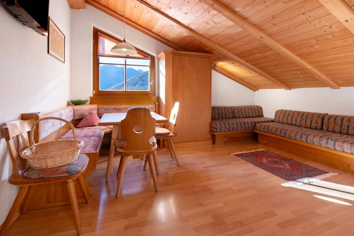 45 M² Ferienwohnung ∙ 1 Schlafzimmer ∙ 4 Gäste - Mals