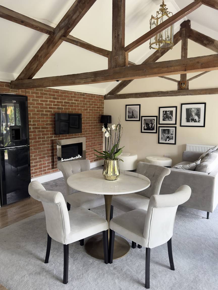 80 M² Apartment ∙ 1 Bedroom ∙ 2 Guests - Pocklington