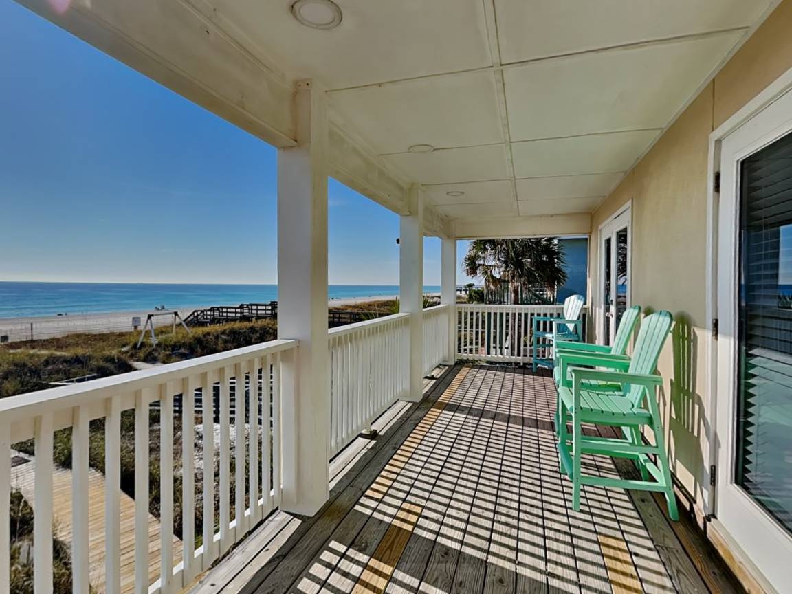 252 M² House ∙ 7 Bedrooms ∙ 16 Guests - Panama City Beach, FL