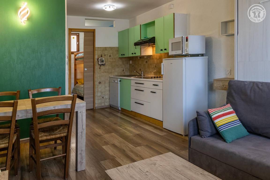 28 M² Mökki ∙ 1 Makuuhuone ∙ 4 Vierasta - La Norma