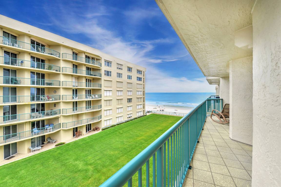 221 M² Condo ∙ 2 Bedrooms ∙ 4 Guests - Ponce Inlet, FL