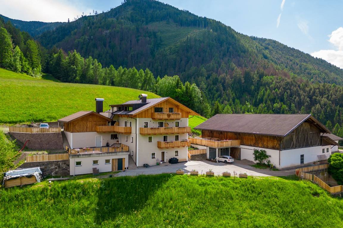 53 M² Farmhouse ∙ 2 Bedrooms ∙ 4 Guests - Urtijëi