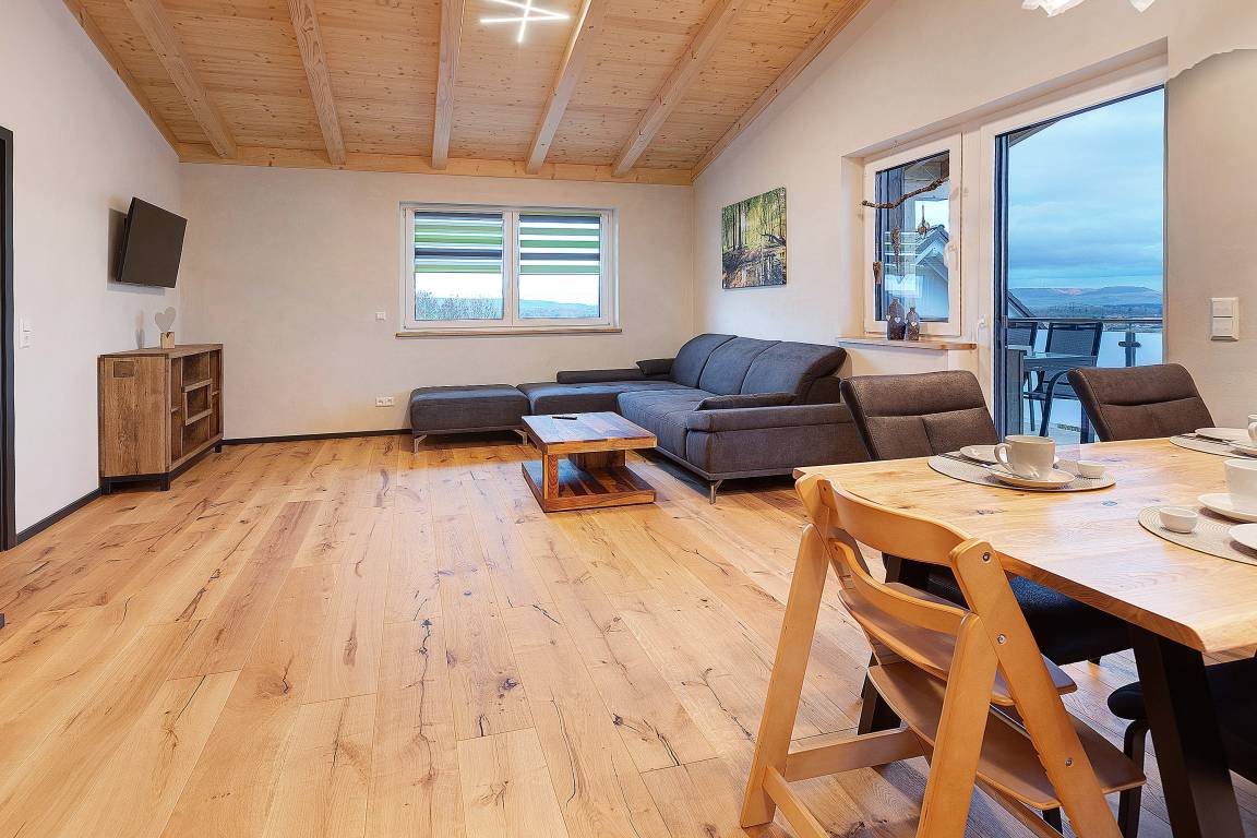 98 M² Appartement ∙ 2 Chambres ∙ 5 Personnes - Donaueschingen