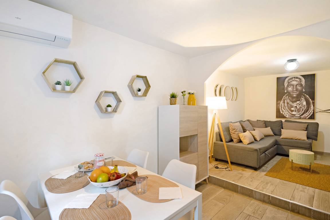 50 M² Apartamento ∙ 1 Habitación ∙ 4 Huéspedes - Badalona