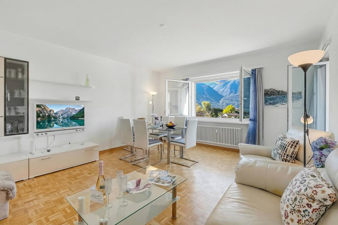 80 M² Appartement ∙ 2 Chambres ∙ 4 Personnes - Minusio