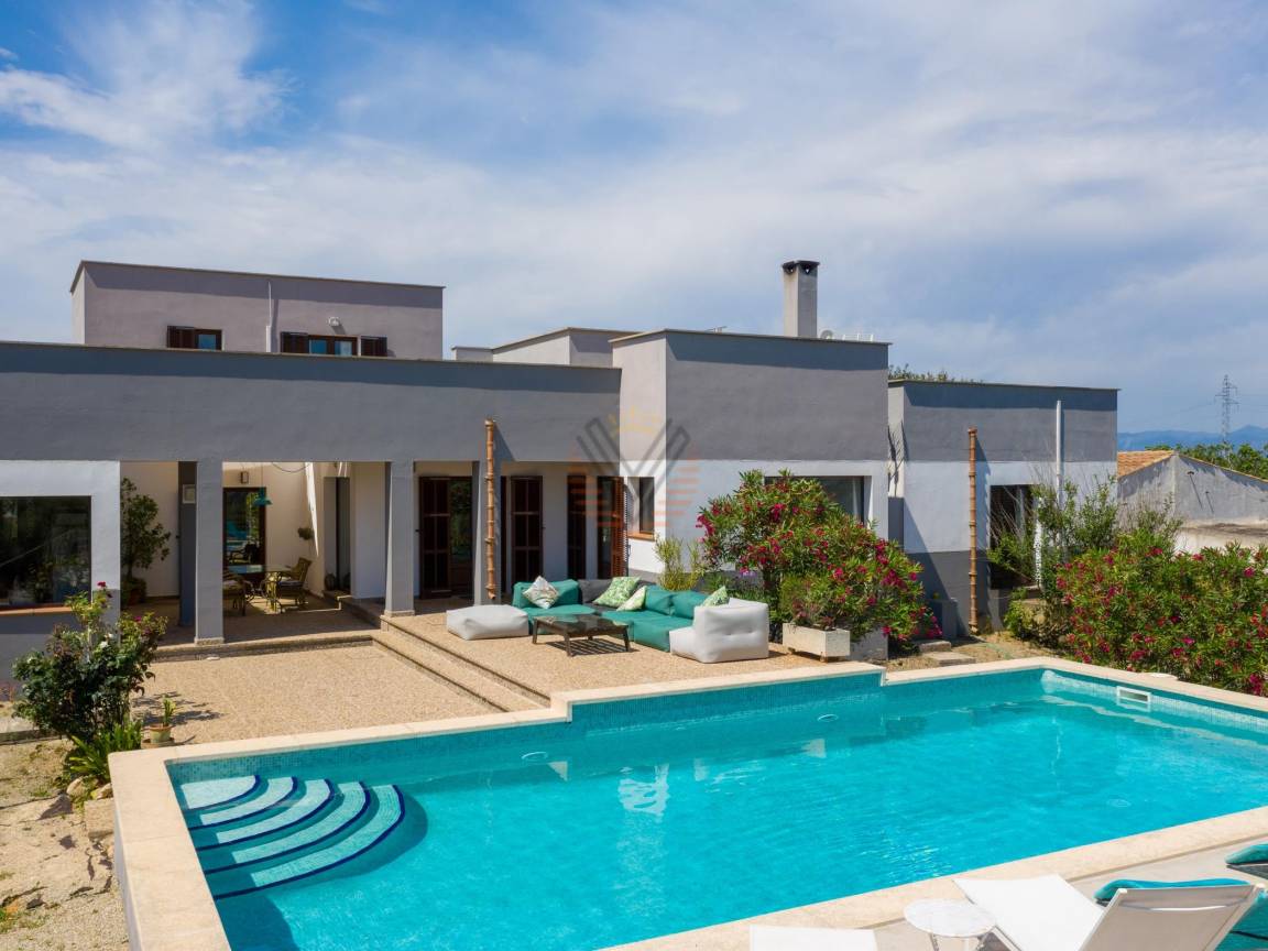210 M² Casa Rural ∙ 3 Habitaciones ∙ 6 Huéspedes - Baleares