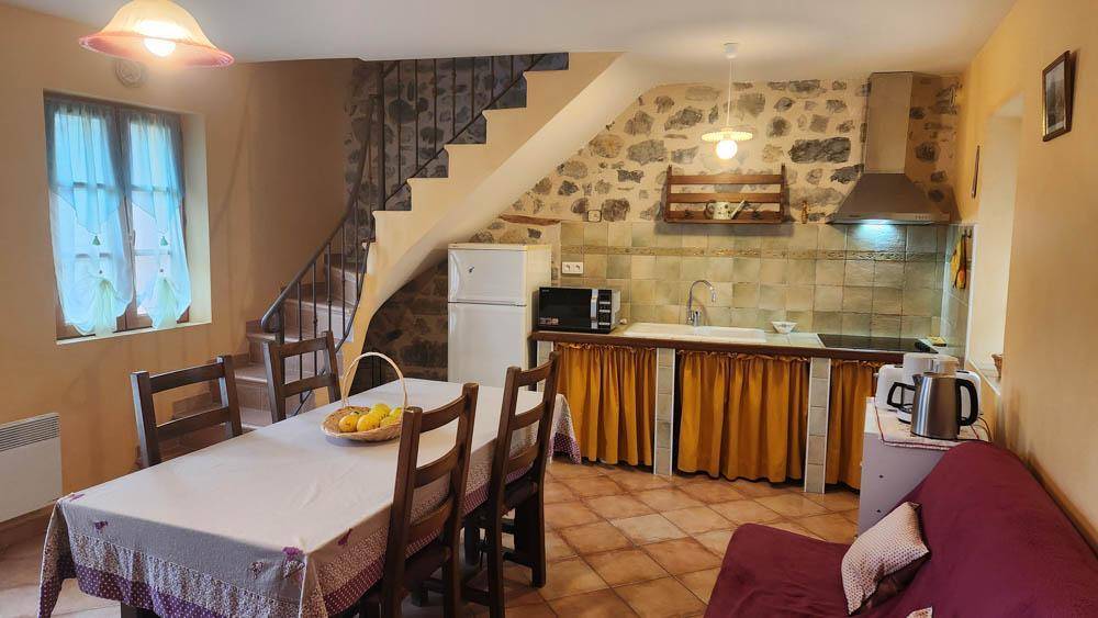 48 M² Gîte ∙ 2 Chambres ∙ 4 Personnes - Provence-Alpes-Côte d'Azur (PACA)