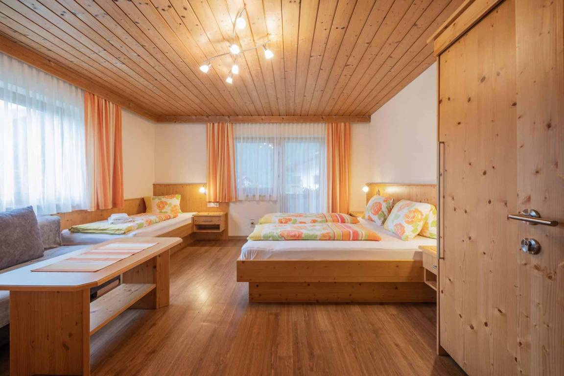 28 M² Hotel ∙ 1 Sypialnia ∙ 3 Gości - Neustift im Stubaital