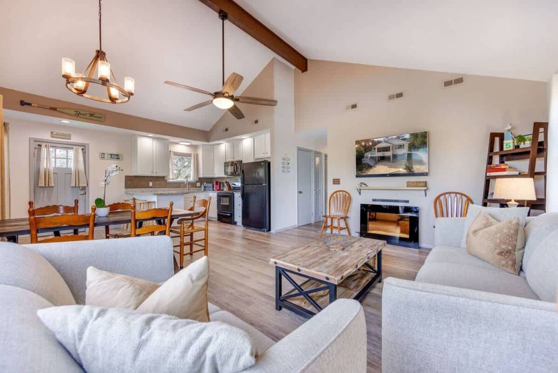 Apartment ∙ 3 Bedrooms ∙ 8 Guests - Kill Devil Hills, NC