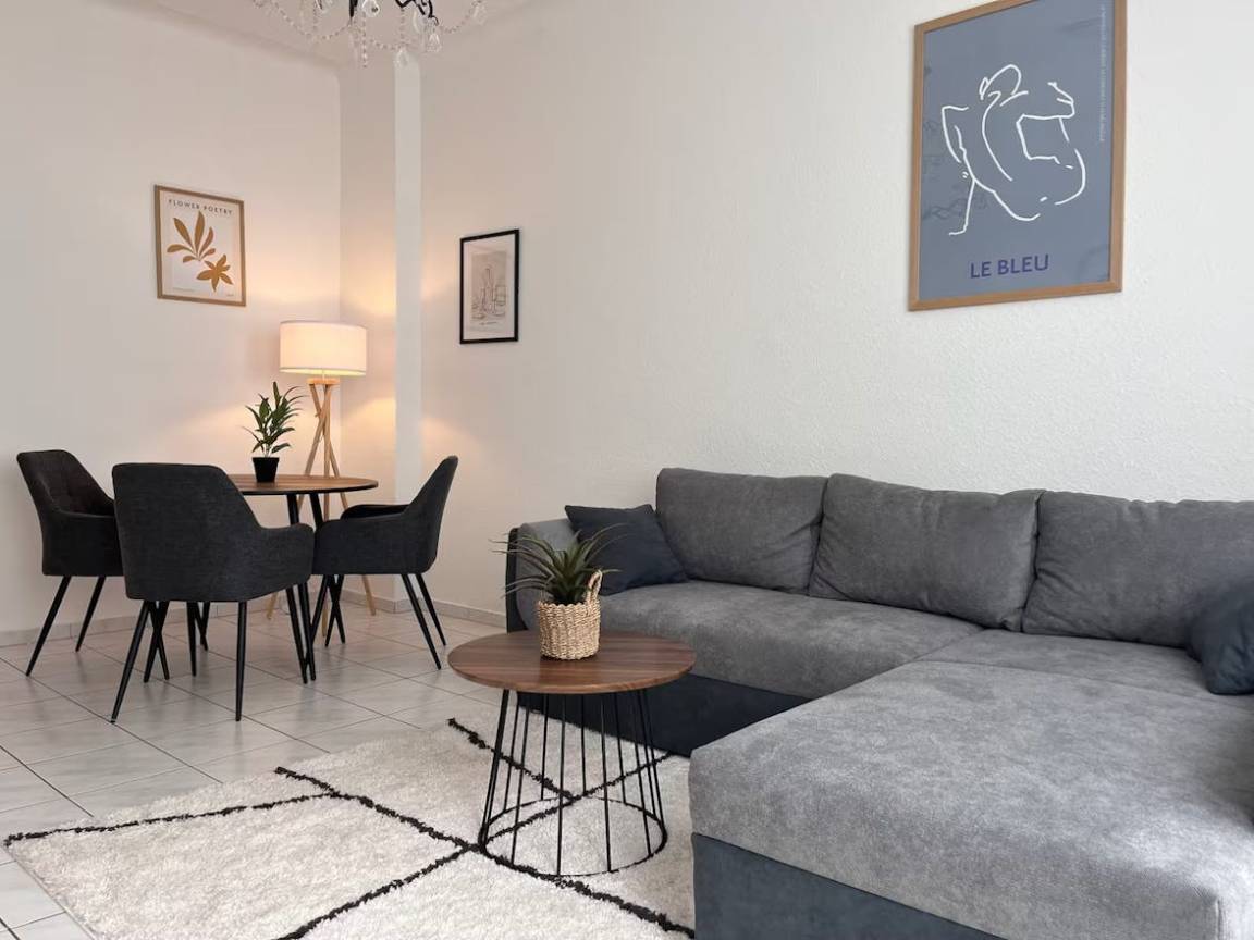 50 M² Apartment ∙ 1 Bedroom ∙ 3 Guests - Stuttgart