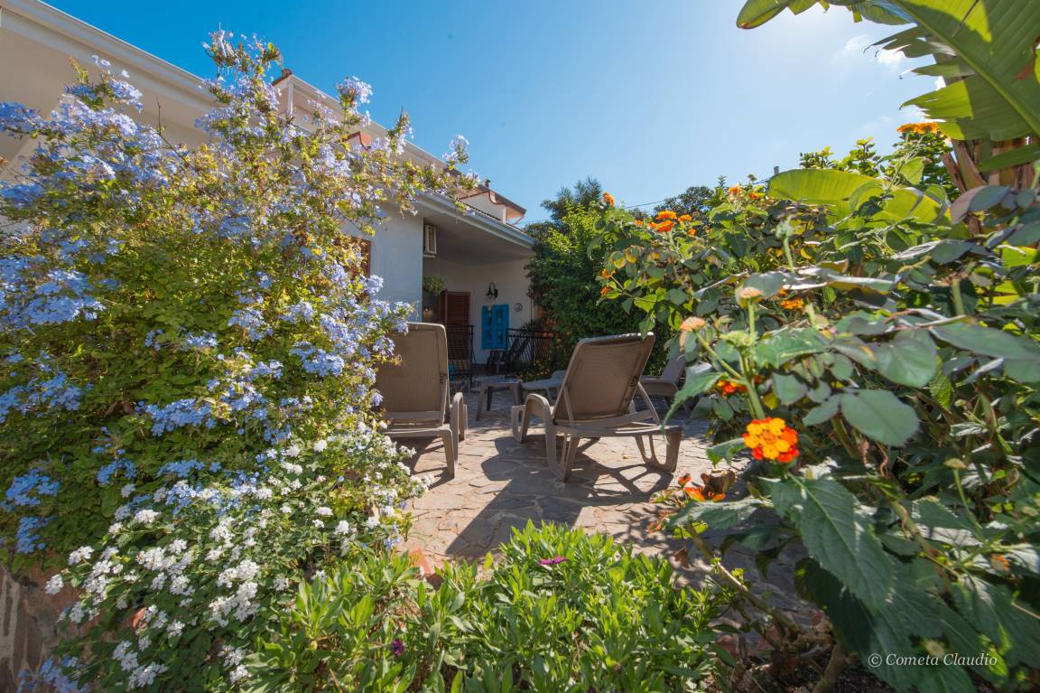 150 M² Villa ∙ 5 Chambres ∙ 10 Personnes - Palerme