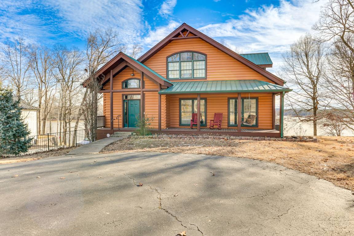 313 M² House ∙ 4 Bedrooms ∙ 16 Guests - Kentucky Lake