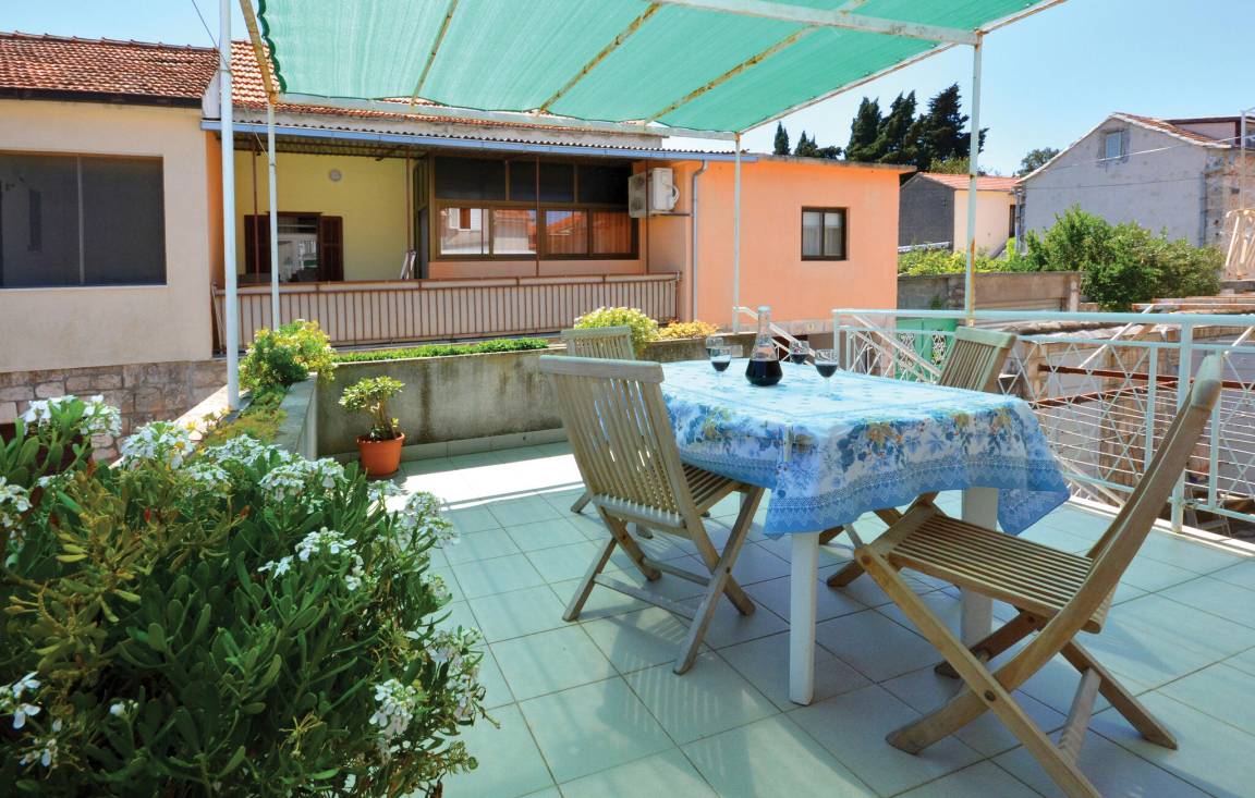 80 M² Appartamento ∙ 3 Camere Da Letto ∙ 5 Ospiti - Cittavecchia