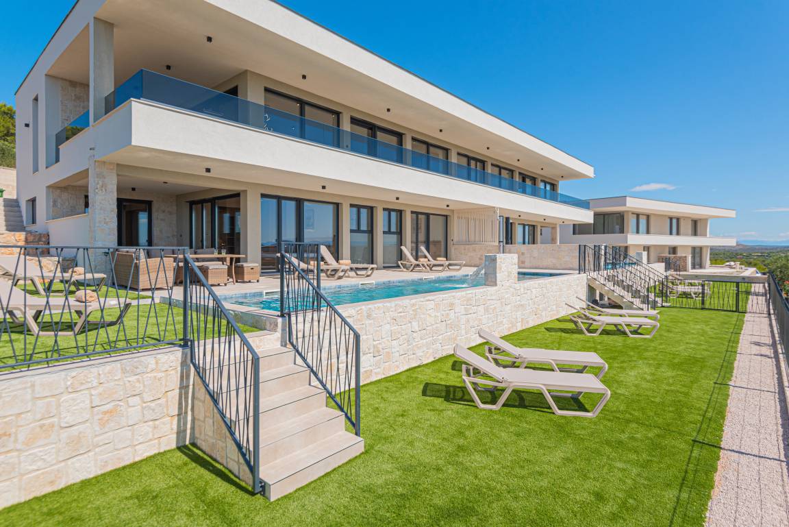 260 M² Villa ∙ 4 Chambres ∙ 10 Personnes - Vodice