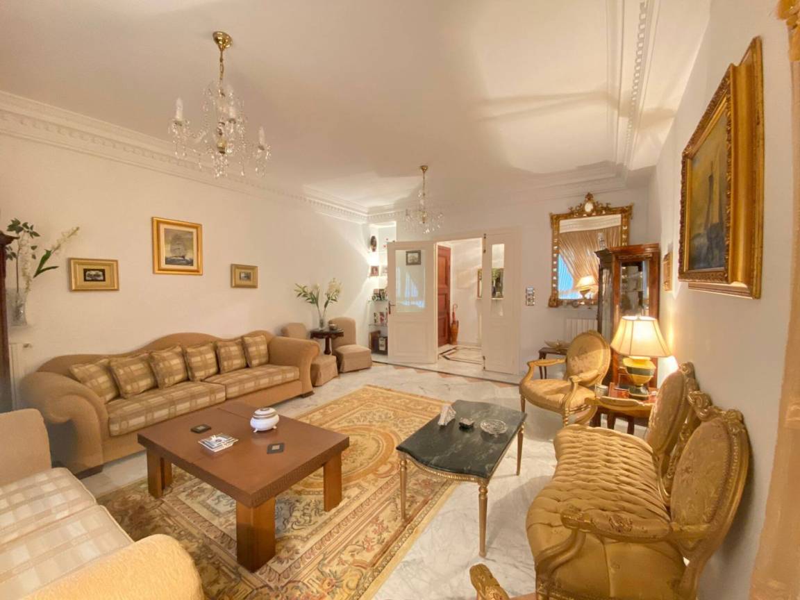 100 M² Appartement ∙ 2 Slaapkamers ∙ 4 Gasten - Tunis