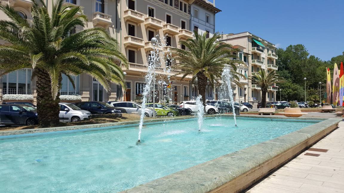 22 M² Chambre Privée ∙ 1 Chambre ∙ 3 Personnes - Viareggio