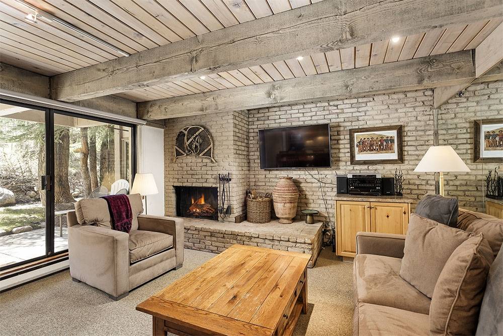 90 M² Condo ∙ 2 Bedrooms ∙ 6 Guests - Aspen, CO