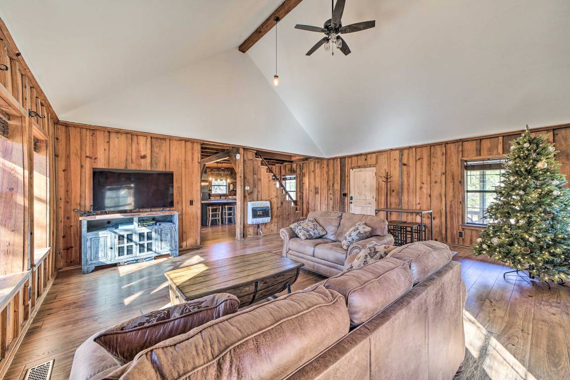 185 M² House ∙ 2 Bedrooms ∙ 8 Guests - Robbers Cave State Park, Wilburton