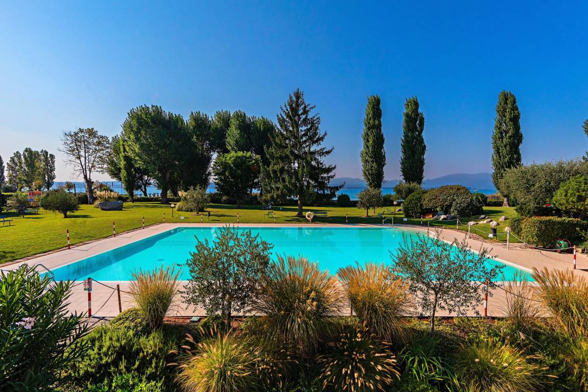 45 M² Ferienwohnung ∙ 1 Schlafzimmer ∙ 2 Gäste - Sirmione