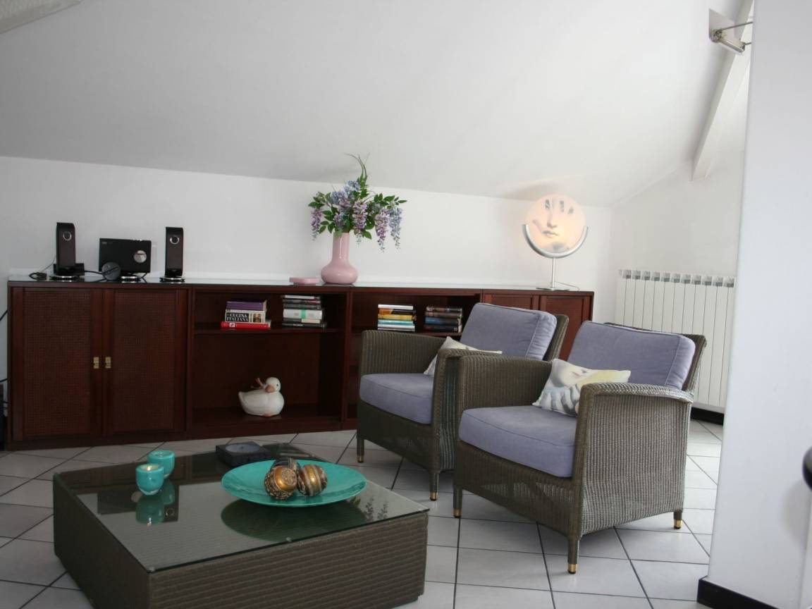 80 M² Ferienwohnung ∙ 2 Schlafzimmer ∙ 4 Gäste - Diano Marina