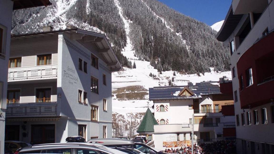 60 M² Apartment ∙ 2 Bedrooms ∙ 6 Guests - Ischgl