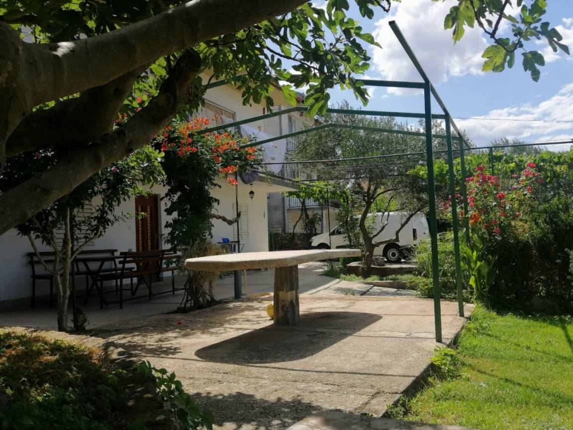 80 M² Apartment ∙ 2 Bedrooms ∙ 6 Guests - Sevid