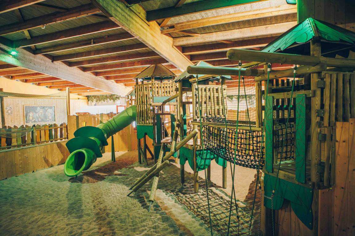 102 M² Huis ∙ 5 Slaapkamers ∙ 10 Gasten - Overijssel