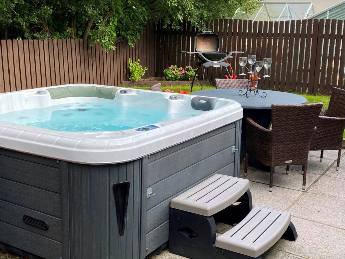 House ∙ 3 Bedrooms ∙ 6 Guests - Westward Ho!