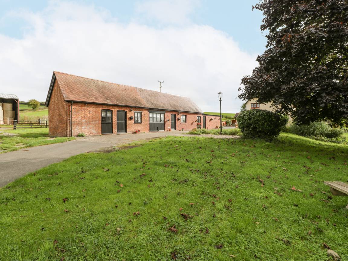 Cottage ∙ 1 Bedroom ∙ 2 Guests - Usk