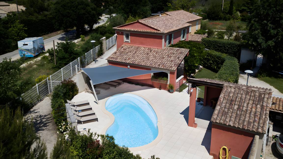 113 M² Maison De Vacances ∙ 3 Chambres ∙ 6 Personnes - Cavaillon